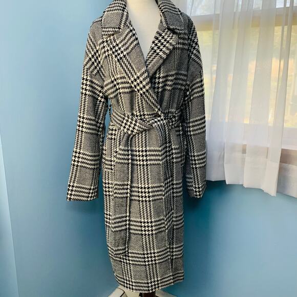 Primark | Jackets & Coats | Nwt Primark Cares Black And White Plaid ...
